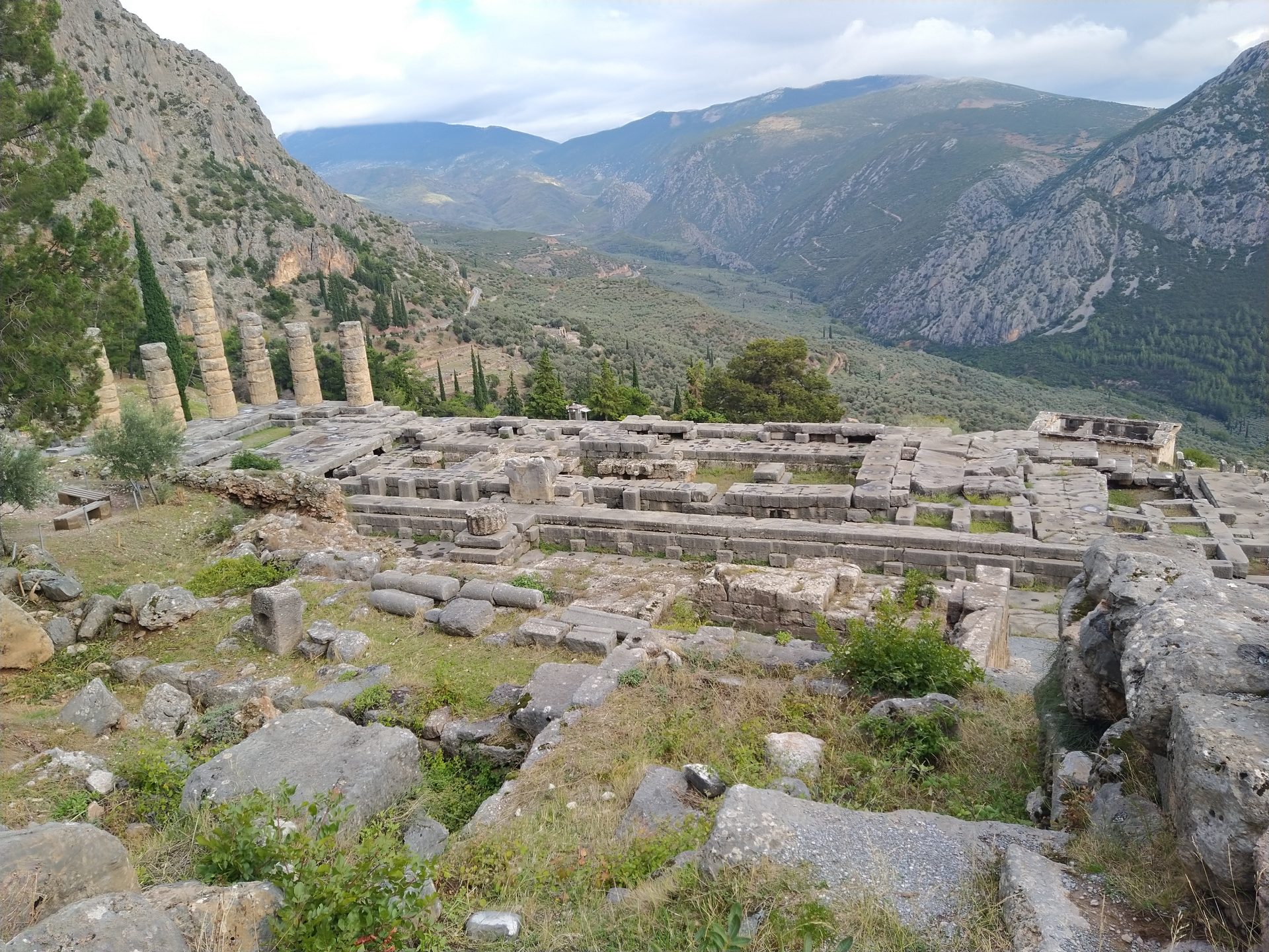 Incredible Ancient Ruins! – The Ramblin Reinhards